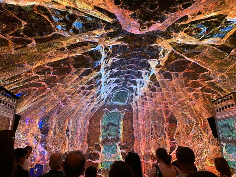 Gaudi's legacy.Exclusive tour to Park Güell & Casa Batlló - Key Points