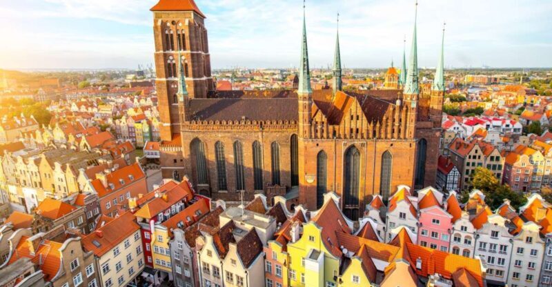 Gdansk 1-Day of Highlights Private Guided Tour and Transport - An In-Depth Look at What to Expect