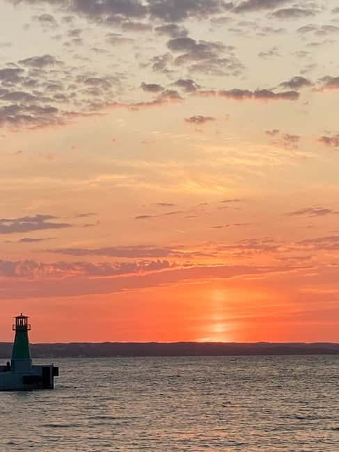 Gdansk: 8:30PM Evening Cruise With Live Music on Black Pearl - Why You Should Consider This Gdansk Evening Cruise