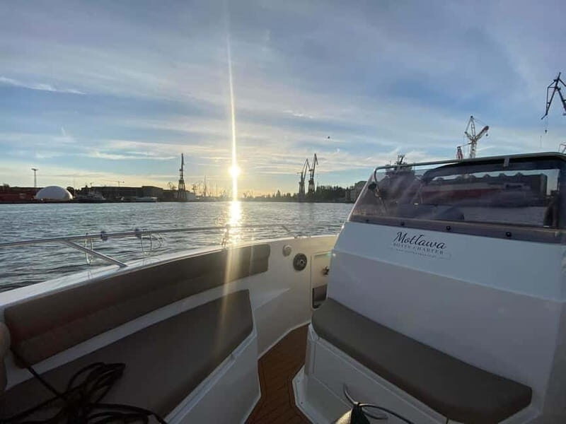 Gdansk: Cruise on the Motlawa River with Glass of Wine - Key Points