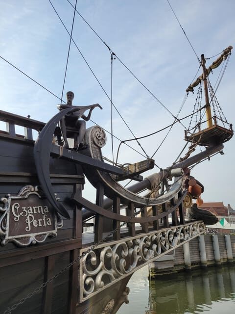 Gdansk: Guided Round-Trip Cruise to Westerplatte - An In-Depth Look at the Waterway Experience