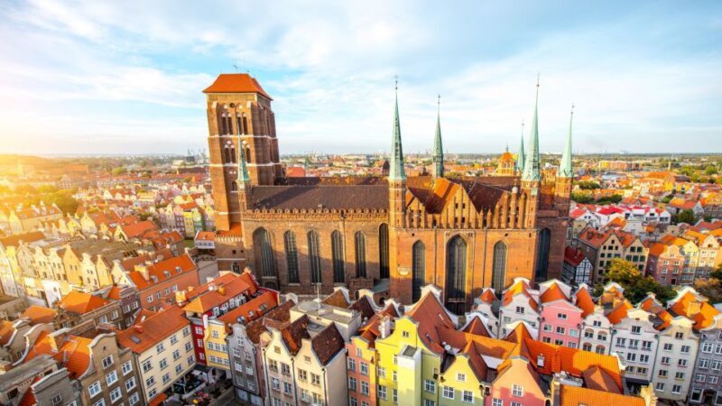 Gdansk Jewish History Tour with Synagogue and Cemetery - Engaging Meta Description