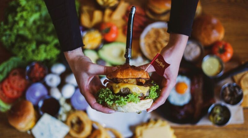 Gdansk: Legendary Burger and Zywiec Beer at Hard Rock Cafe - An Honest Look at the Experience