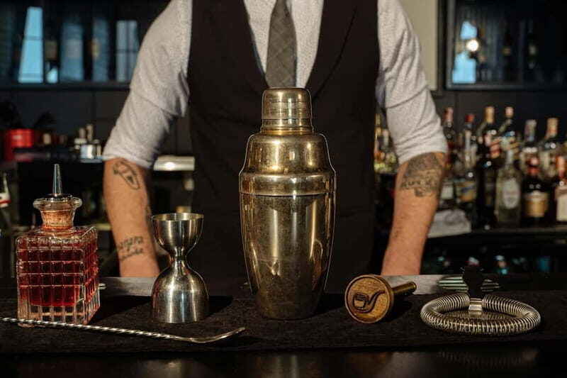 Gdansk Legends & Cocktails: Historic Tales and Tasting - What to Expect from the Gdansk Legends & Cocktails Tour
