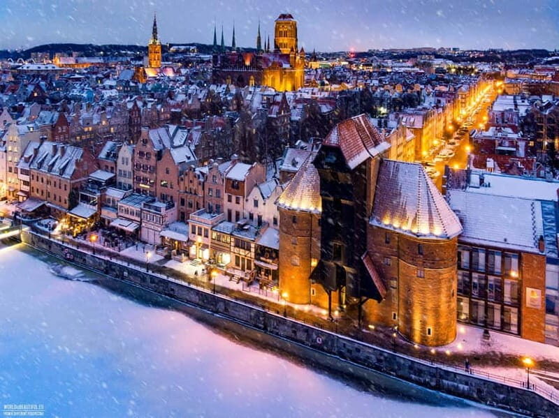 Gdansk: Luxury Dinner Cruise in the Old Town - Practical Details and Considerations