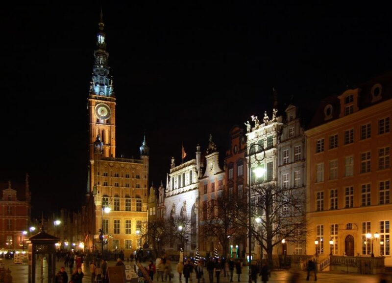 Gdansk: Luxury Old Town Walking Tour For Scandinavians - FAQ
