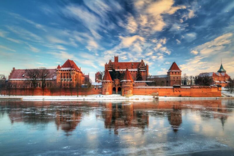 Gdansk: Malbork Castle Regular Tour - Who Should Sign Up?