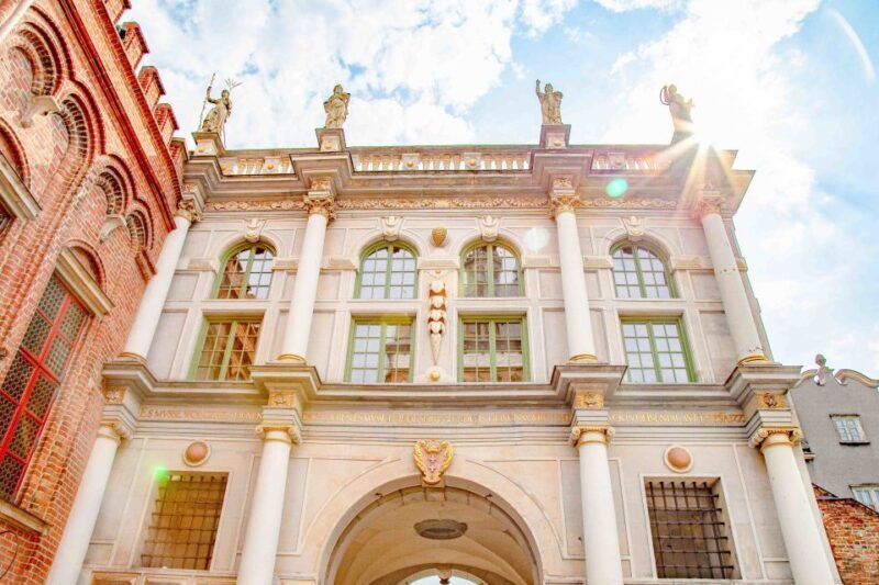 Gdansk Old Town 2-Hour Walking Tour - Pricing and Value Analysis
