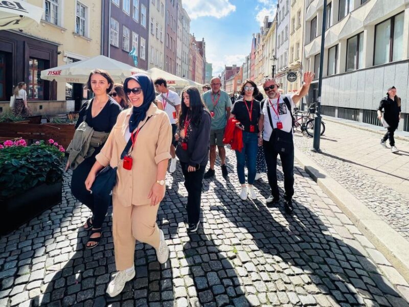 Gdansk: Private Old Town Tour - Analyzing the Value