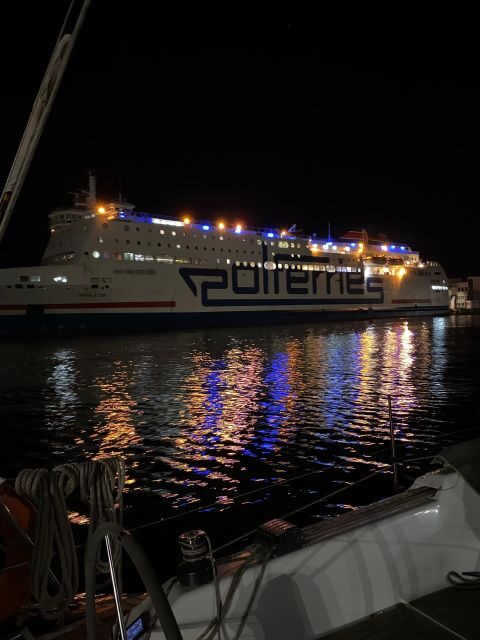 Gdansk: Scenic Evening Yacht Cruise with Welcome Drink - FAQ