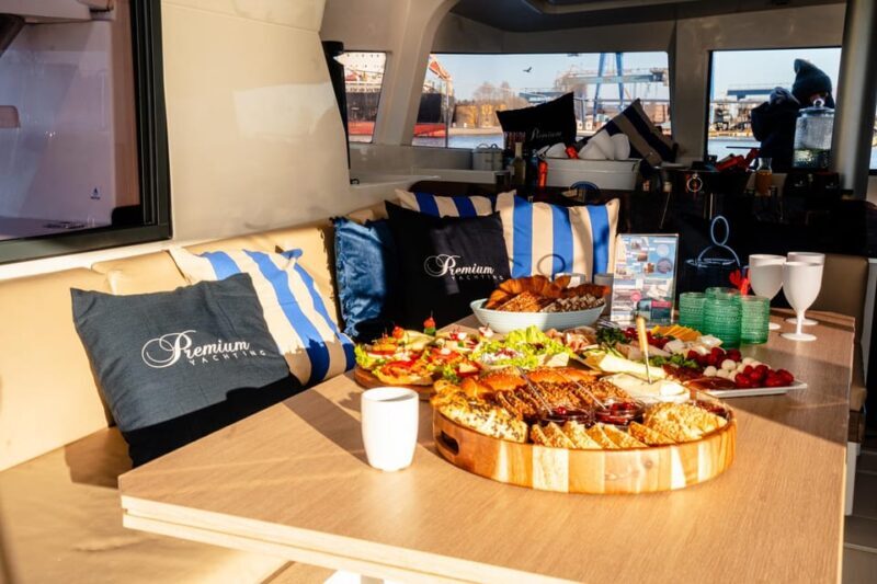Gdansk/Sopot: Breakfast Cruise on a Catamaran - Key Points
