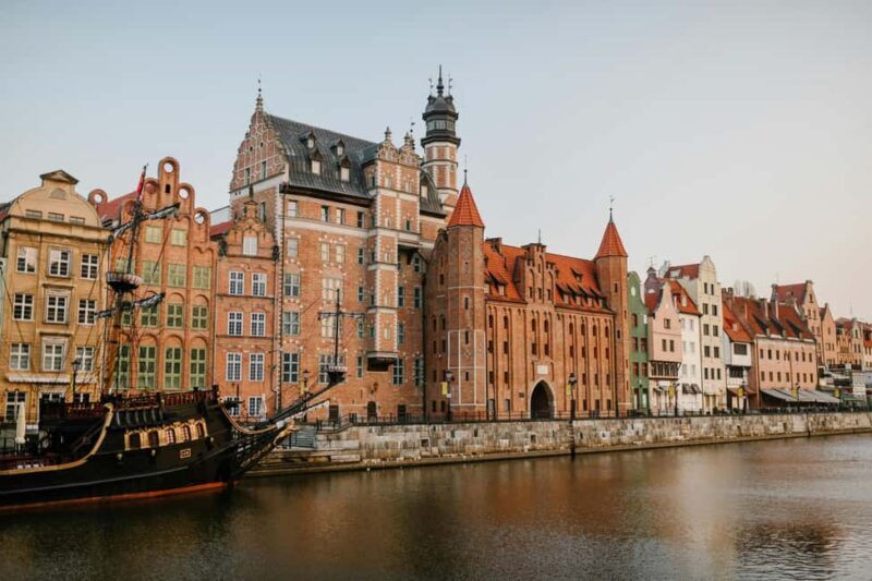 Gdask: Old Town Walking Tour with a Monk Guide - Key Points