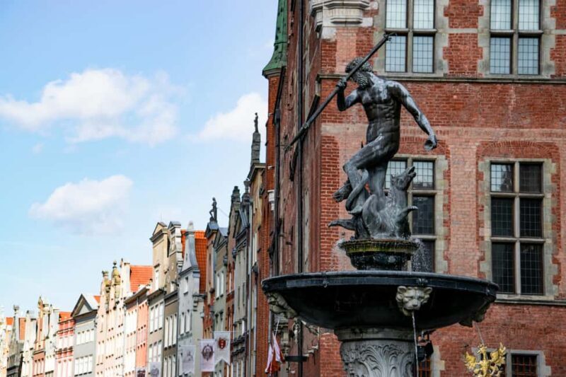 Gdask: Old Town Walking Tour with a Monk Guide - Whats Included and What to Expect