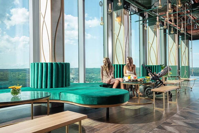 Gdask: Olivia Star Sky-High Views, Dinner, and Cocktails - Key Points