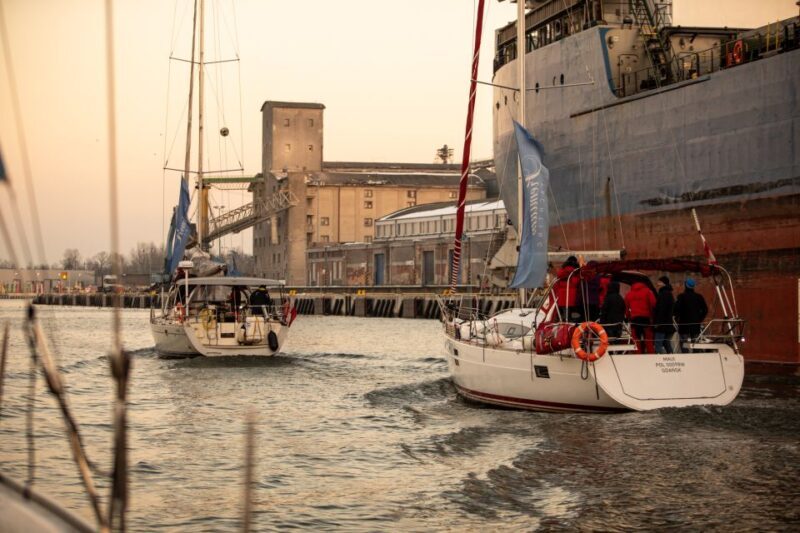 Gdask: Scenic Sunset Cruise with Welcome Drink - Key Points