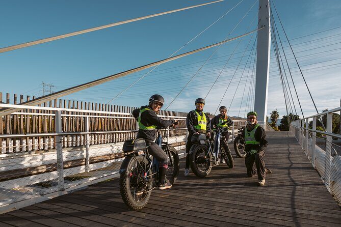 G'day LA by luxury e-bike: Griffith Park, Observatory to LA River - FAQs