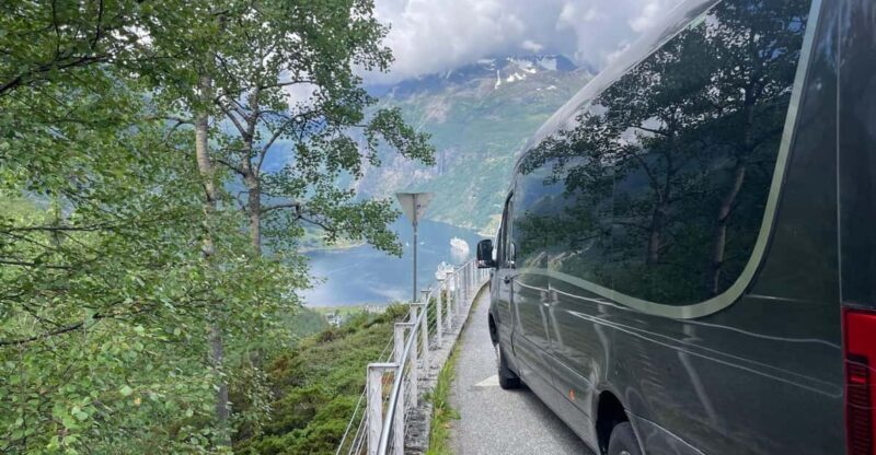 Geiranger Dalsnibba: mini bus tour - FAQ