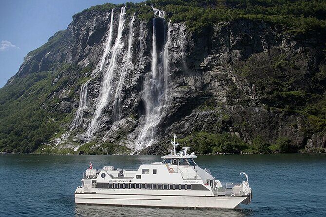 Geiranger Fjord Tour (Hellesylt-Geiranger one way) - The Experience: What to Expect During the Tour