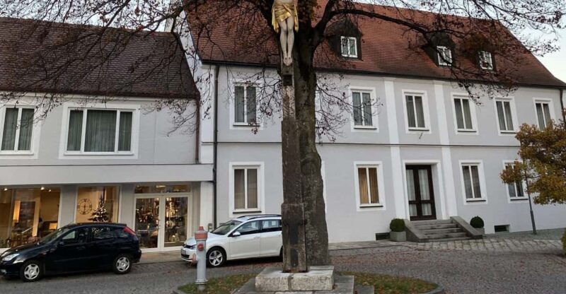 Geisenfeld Private Guided Walking Tour - Deep Dives into Historical Events