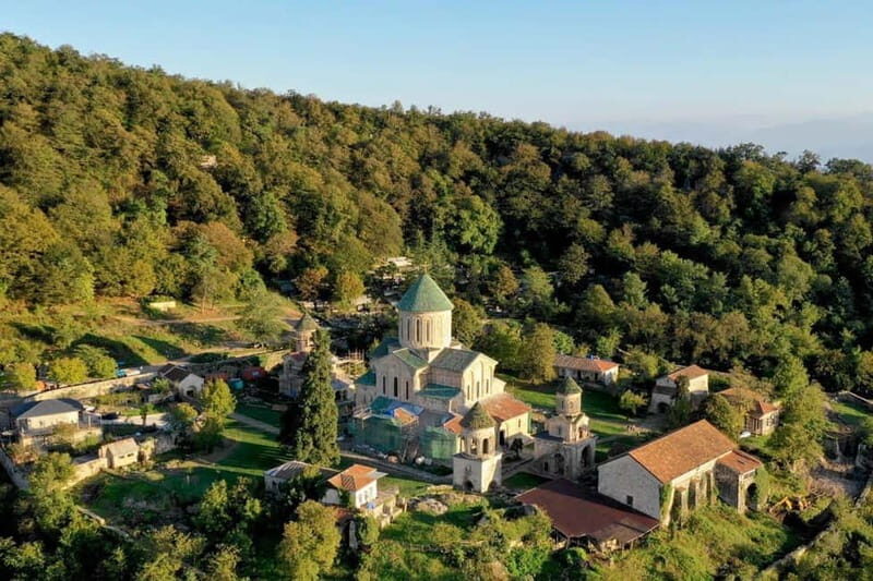 Gelati Monastery, Motsameta Monastery & Bagrati Cathedral - The Value of the Experience
