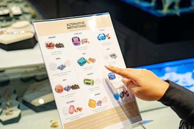 Gems Gallery Pattaya with Round Trip Hotel Transfers - The Sum Up