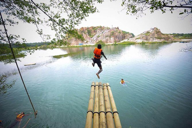 Gendui Chalet at Tadom Hill Resort - Diving Platform, Water Swing & Tarzan Swing - Day 1: Settling In and Exploring