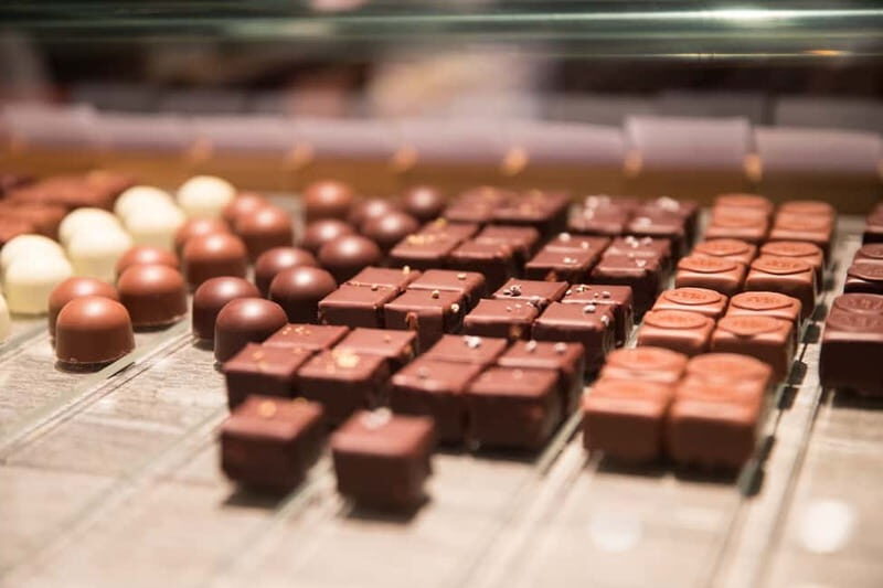 Geneva Chocolate Tour aboard a TukTuk - Key Points
