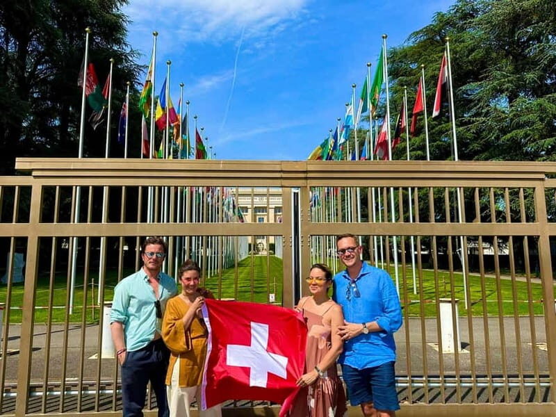 Geneva guided tour: capital of peace with the UN ( Outside ) - Ariana Park and Lake Geneva Views