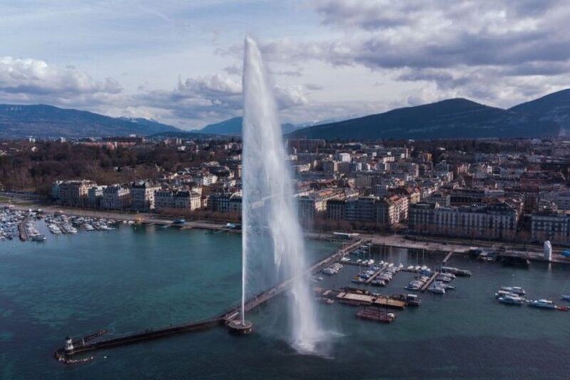 Geneva: Private custom tour with a local guide - Exploring Geneva with a Private Guide: A Deep Dive
