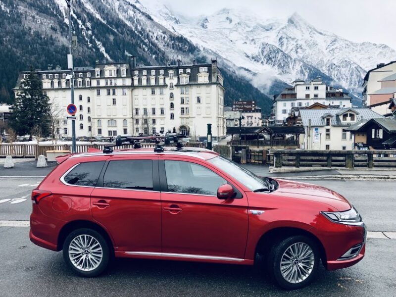 Geneva Private Day Trip to Mont Blanc glacier and 3860m Top - Journey Through the Alps: A Deep Dive