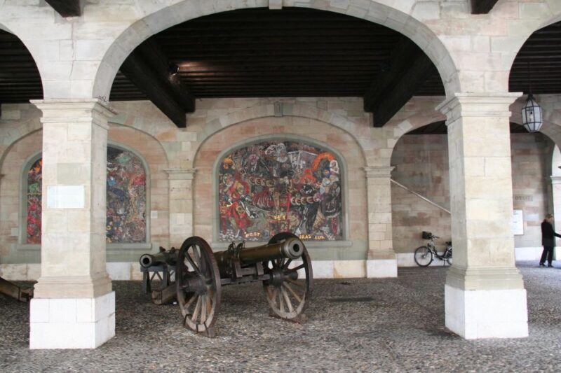 Geneva: Private Walking Tour with a Local Guide - Why Choose a Private Walking Tour in Geneva?