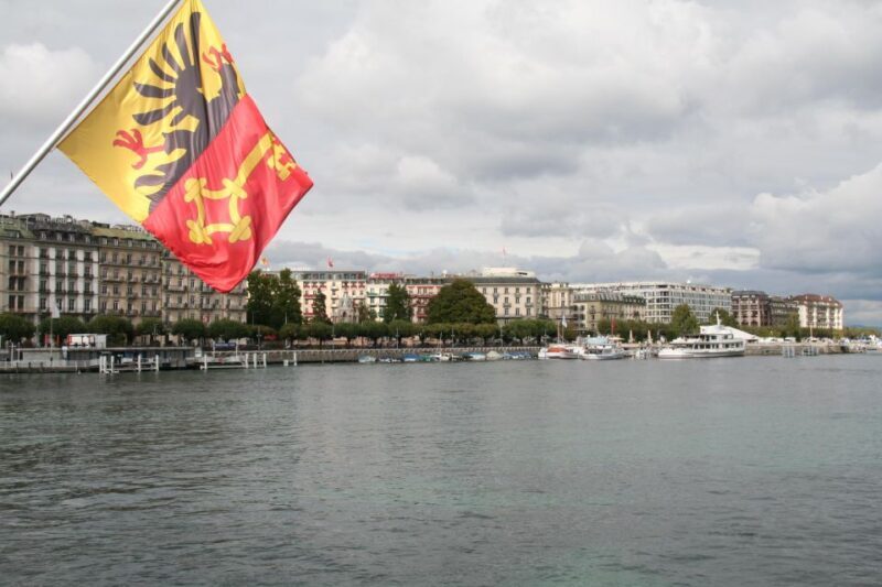 Geneva: Private Walking Tour with a Local Guide - The Sum Up