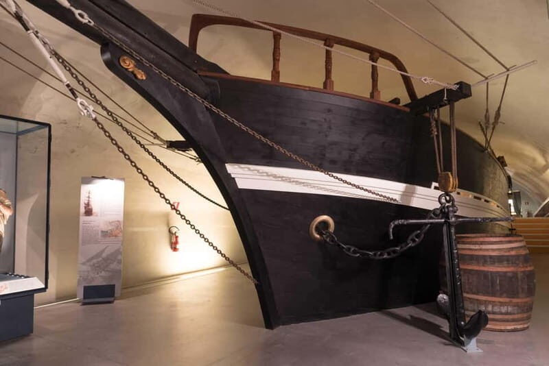 Genoa: Galata Maritime Museum and Nazario Sauro Submarine - Art, Artifacts, and the Sea