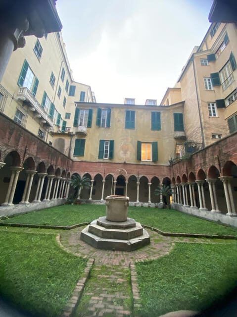 Genoa: Walking Tour/Personalized guided tour - An In-Depth Look at the Genoa Walking Tour