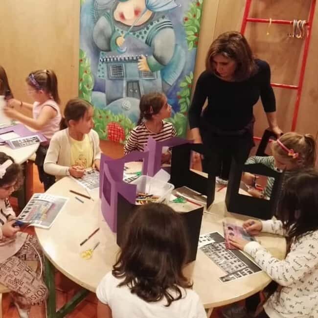 Genoa: Wood painting - A Creative Glimpse into Genoa: Wood Painting Experience