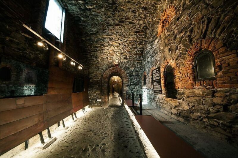 Genoa: World-Famous Aquarium and Lighthouse Combo Ticket - The Real Value for Travelers