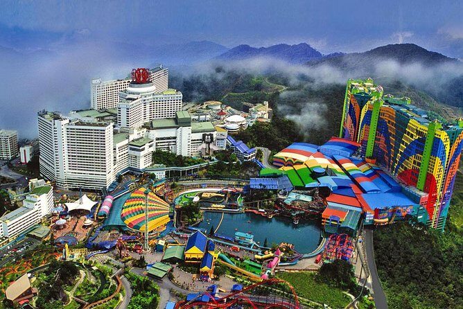 Genting Highland Day Tour with Skyworlds Theme Park (optional) - Key Points