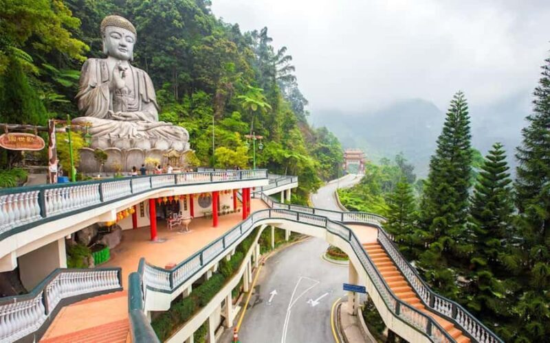 Genting Highlands Private Trip with Gondola & Indoor Park - Key Points