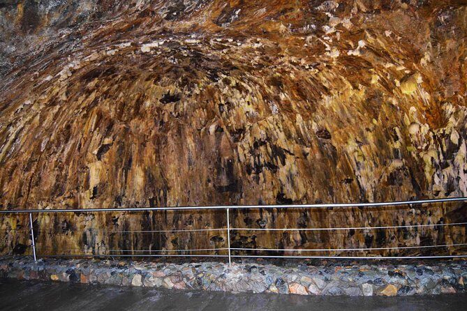 Geotour - Terceira Island: Explore the Caves - An In-Depth Look at the Tour Experience