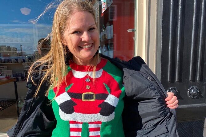 Get in the Holiday Spirit Scavenger Hunt in Williamsburg - What Is the Holly Jolly Hunt?