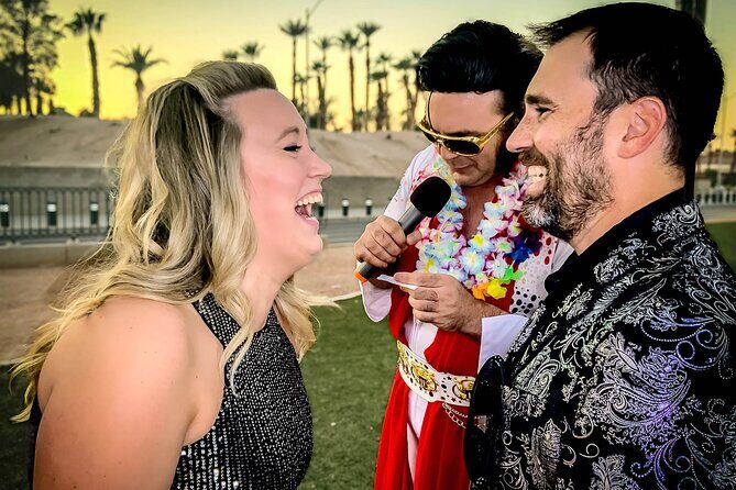Get Married: Elvis Wedding + Las Vegas Sign + Photography - An In-Depth Look at the Elvis Wedding Experience