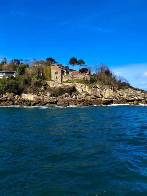 Get to know Hondarribia by sea. Audio-guided boat tour - Experience Hondarribia from the Water: An Authentic and Relaxing Boat Tour