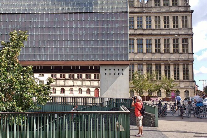 Ghent Walking Tour - City Highlights and Beyond Tradition - Discovering Ghent: A Deep Dive into What Youll Experience