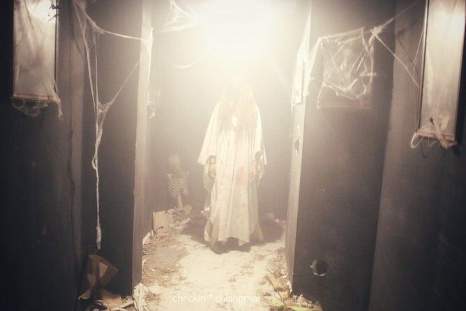 Ghost House + escape room - Key Points