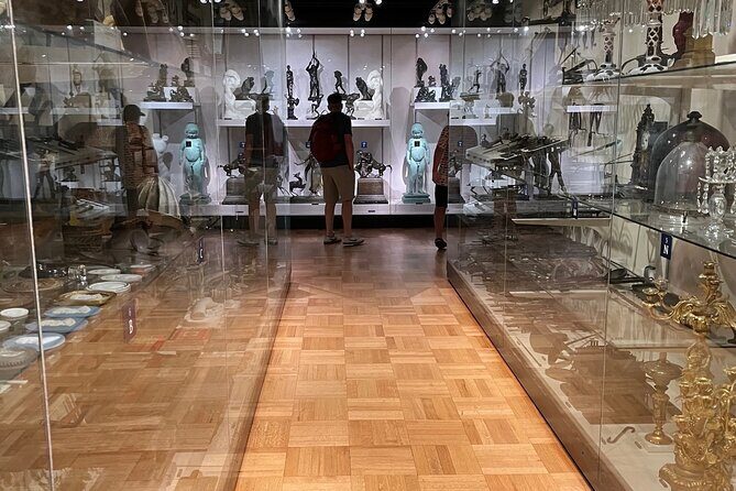 Ghost Stories: A Mysterious, Macabre Tour in the Metropolitan Museum - Key Points