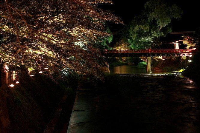Ghost Stories and Nightlife Tour of Takayama (Private Tour - Price per Group) - An Evening in Takayama: What to Expect
