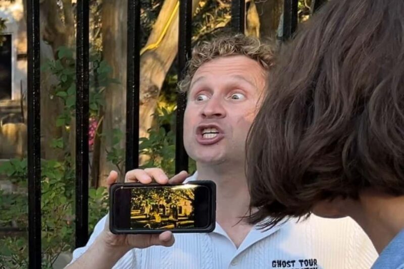 Ghost Tour Charleston !!! - The Value of a Guided Night Walk