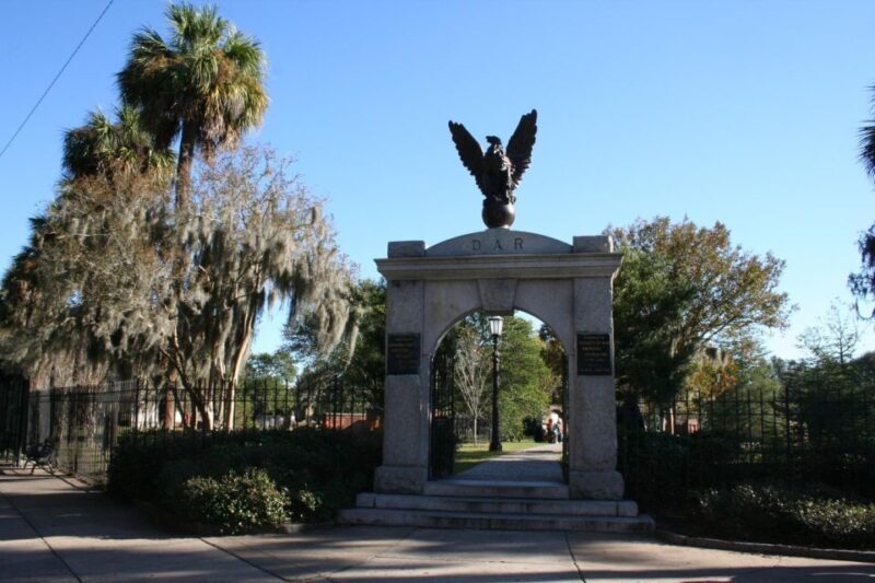 Ghost Tour Featuring The Savannah Paranormal Museum - Authentic Experiences from Reviews