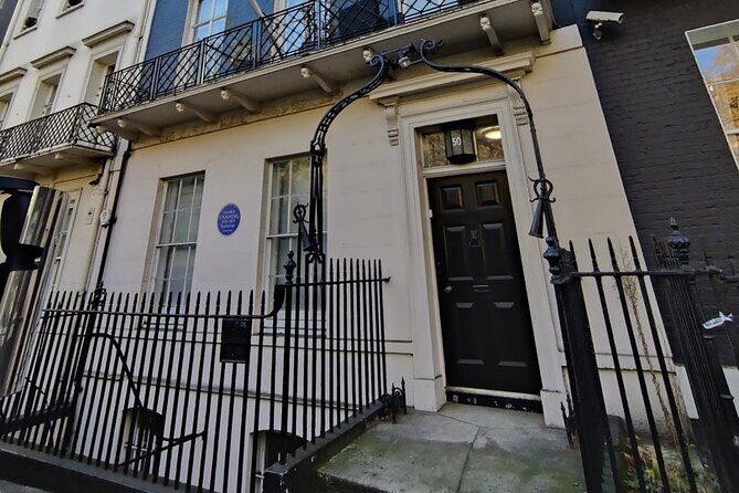 Ghost Tour of Mayfair - Exploring Mayfair’s Haunted Corners: What the Tour Offers