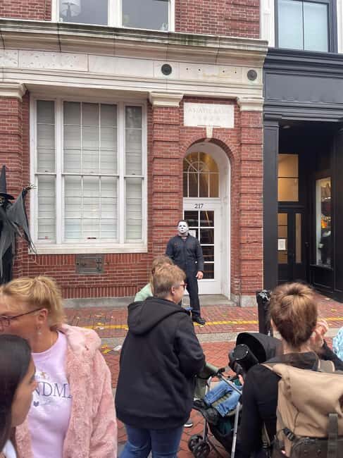 Ghost Tour with free Ghost Hunting Gear in Old Salem - What the Reviews Say